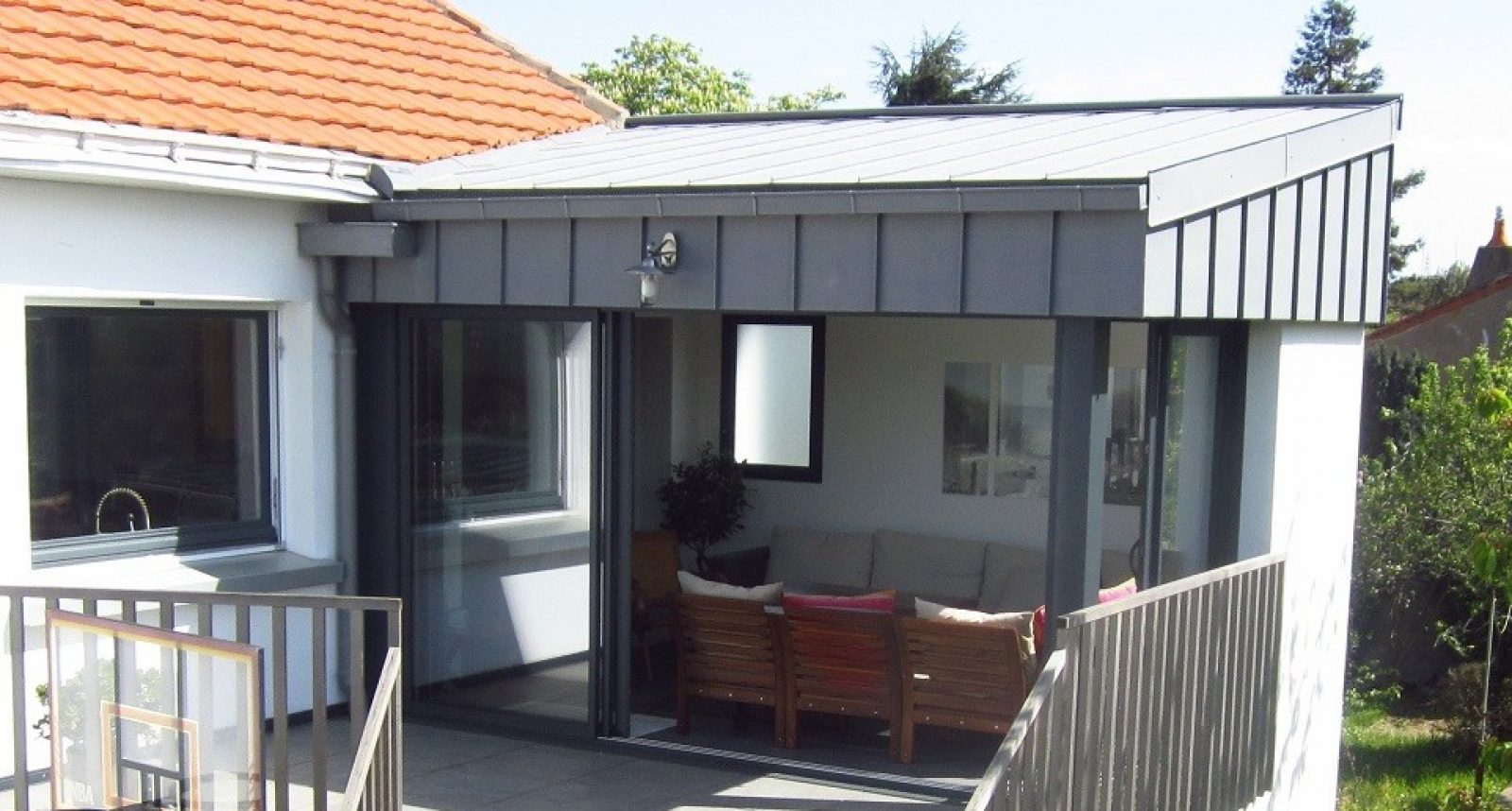 Zoom sur l'extension maison acier - Agrandir ma maison